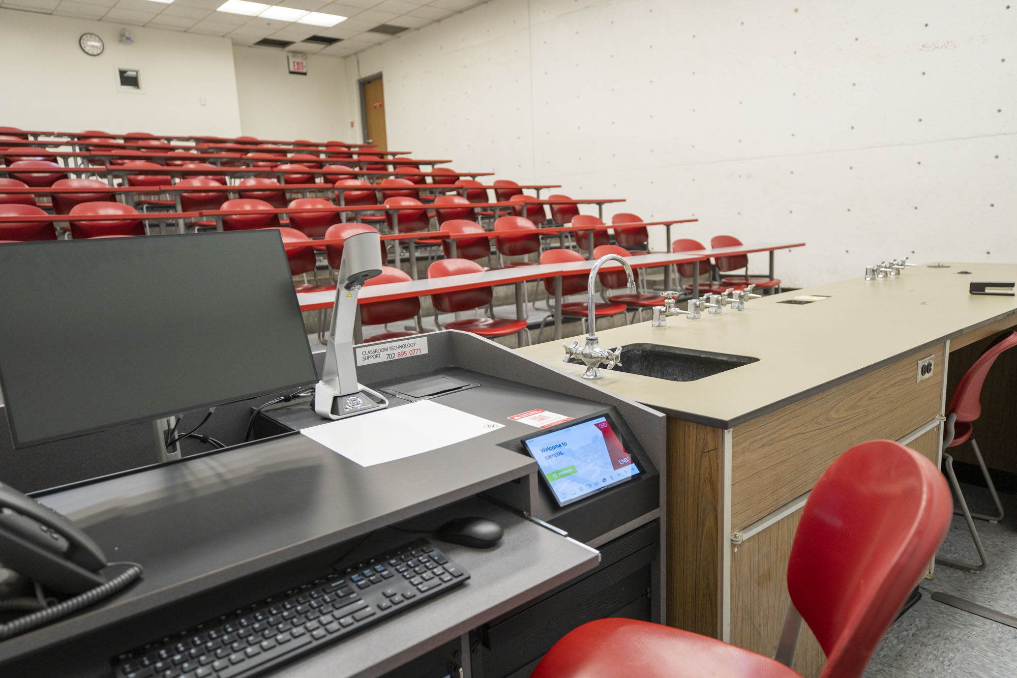 CHE 101 | Classrooms | UNLV Information Technology